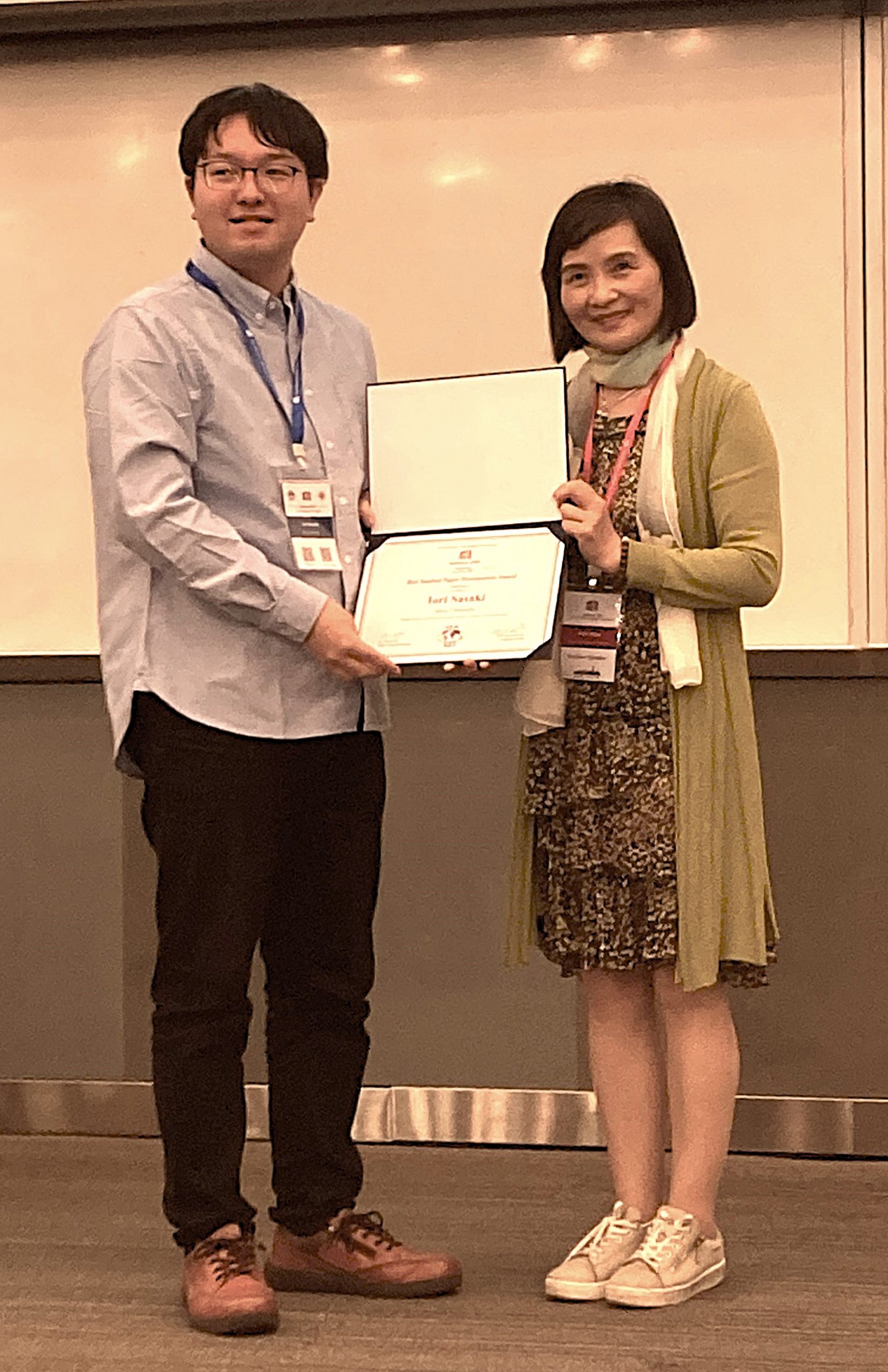 AsiaCarto 2024において、佐々木一織さんがBest Student Presentation Awardを、チャン クアン サン ...